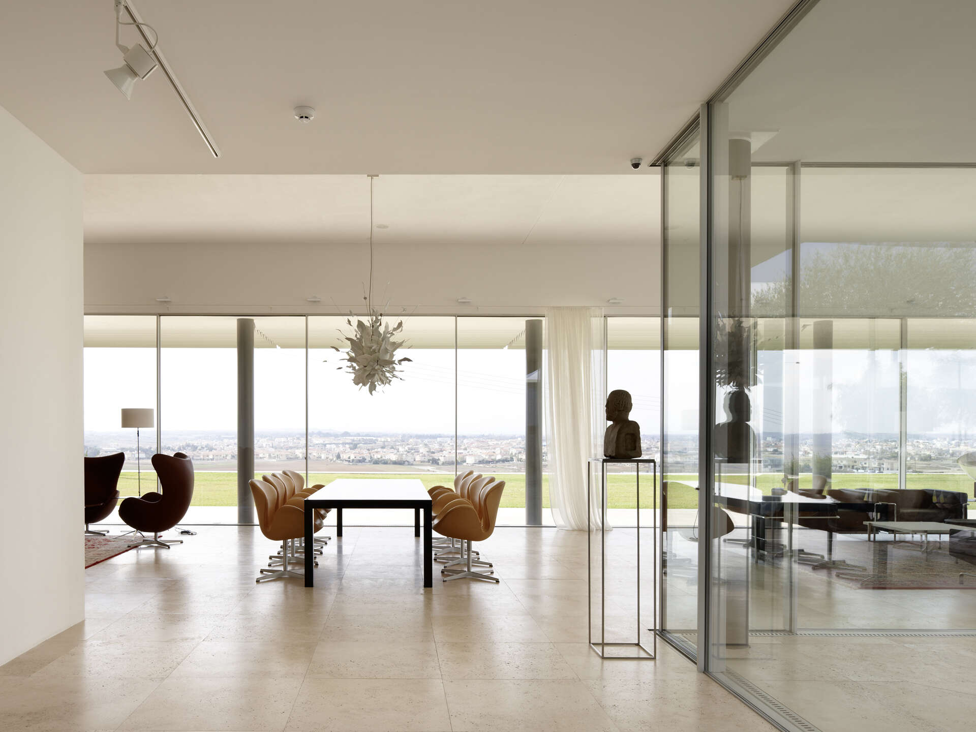 Bullet-resistant windows in class FB6-NS acc. to DIN EN 1522