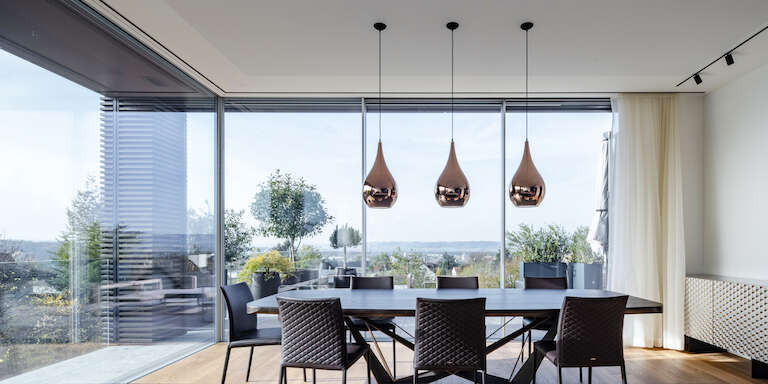 Exclusive frameless windows from swissFineLine