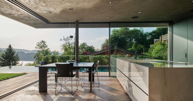 Exclusive frameless windows from swissFineLine